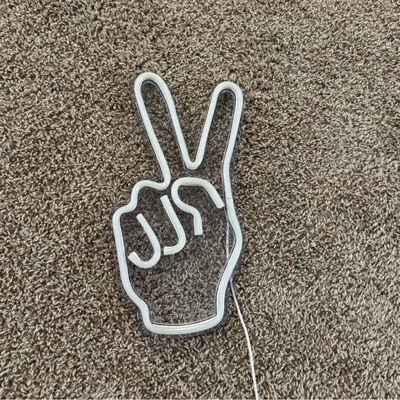 Wall Decor | Led Peace Sign Light | Poshmark